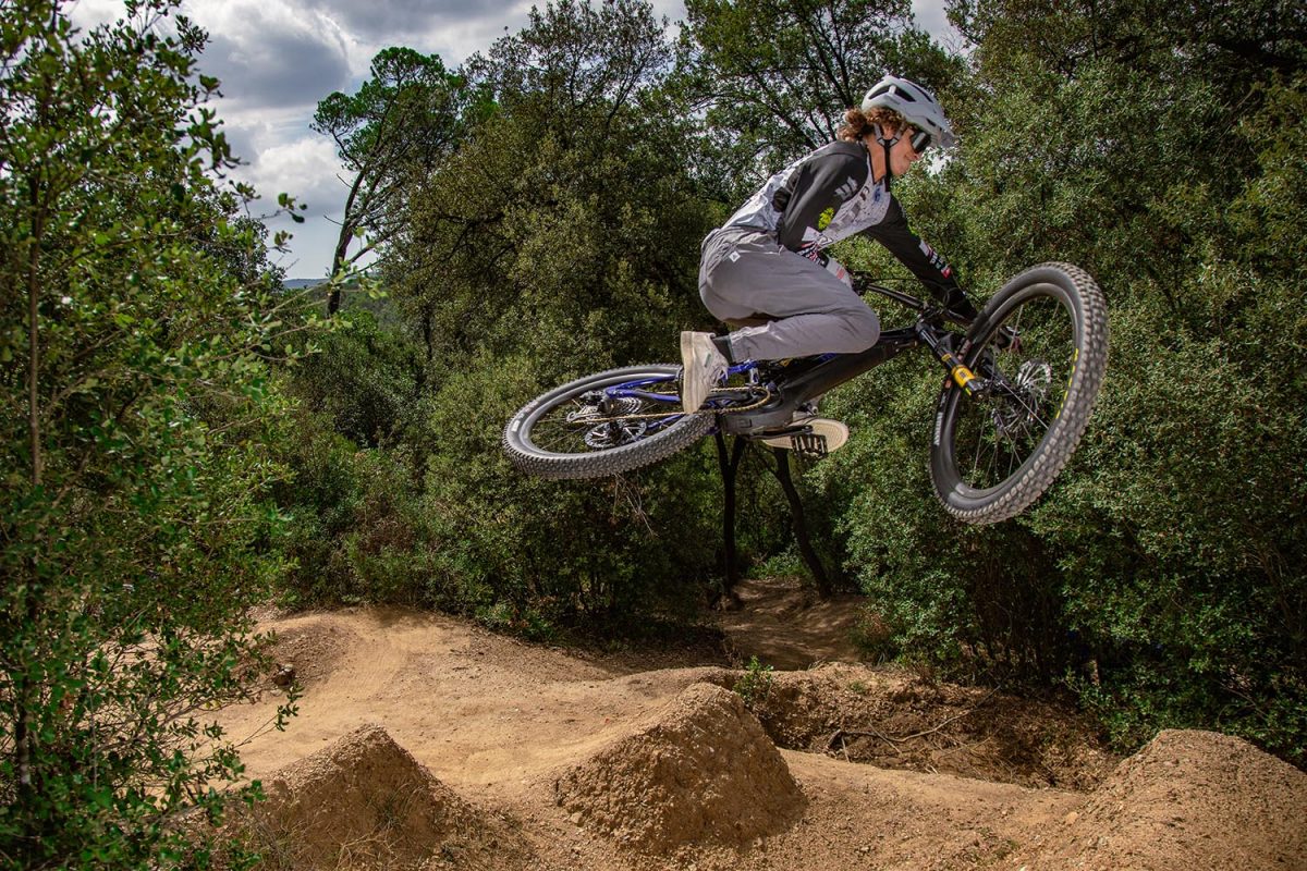 ¡Motos Ausió construye la eMTB Yamaha definitiva!